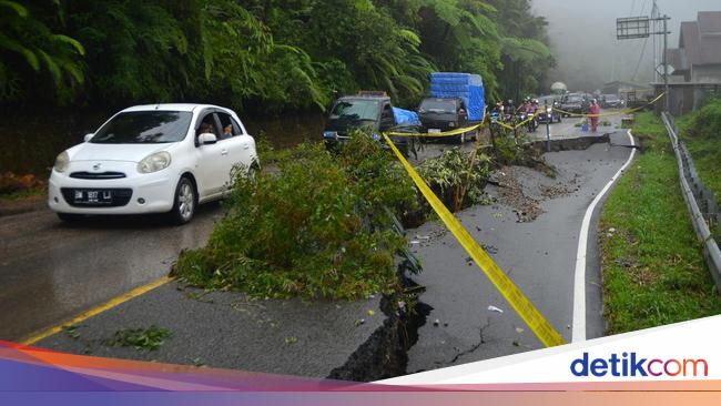 Penampakan Jalan Amblas di Limapuluhkota