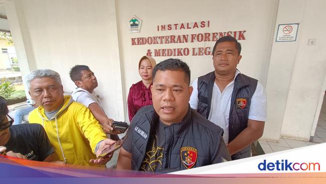 Polisi Kantongi Identitas Terduga Pembunuh Wanita di Pabrik Bata Banyumas Polisi Kantongi Identitas Terduga Pembunuh Wanita di Pabrik Bata Banyumas