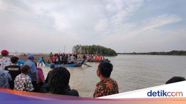 Kisah Pulau Baru yang Tiba-tiba Muncul di Demak Kisah Pulau Baru yang Tiba-tiba Muncul di Demak