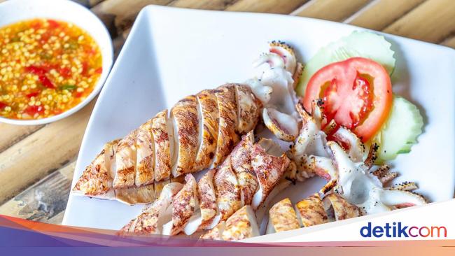 Resep Cumi Bakar Bumbu Bawang, Sajian Seafood Malam Tahun Baru