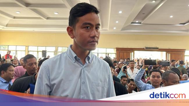 Diminta PDIP Solo Mundur Jadi Walkot, Gibran Bilang Begini