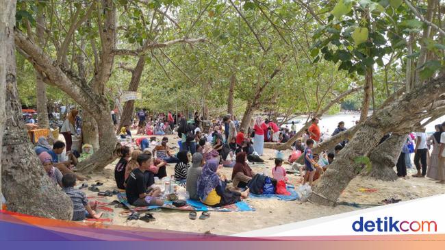 Kunjungan Wisata Trenggalek Nyaris Tembus 1 Juta, Realisasi PAD Lampaui Target