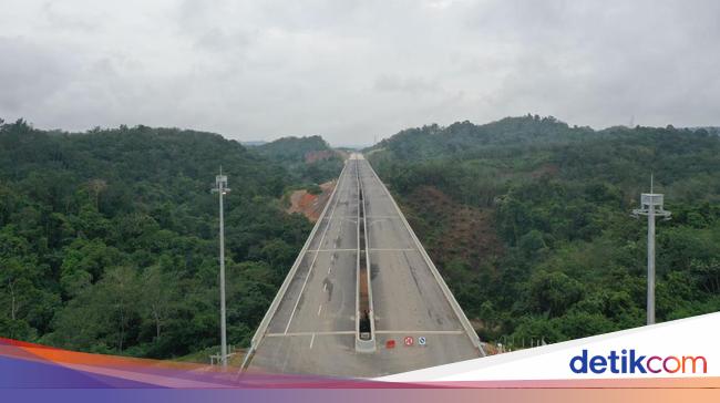 PUPR Bakal Bangun Jalan Tol Pertama di Kalimantan Barat Sepanjang 90 Km