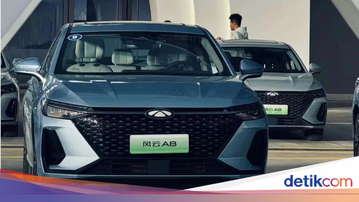 Tampang Sedan Hybrid Chery yang Harganya Cuma Rp 260 Juta