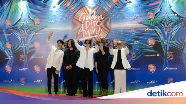 Band Rock Senior YB Tampil Gahar di GDA 2024