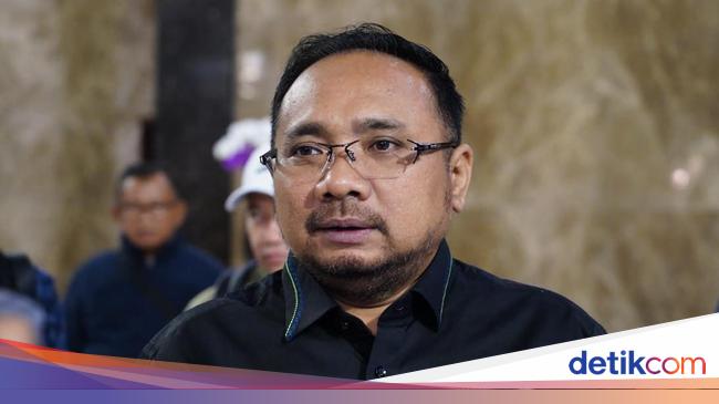 Kontroversi Paskibraka Lepas Jilbab Menag Yaqut Buka Suara