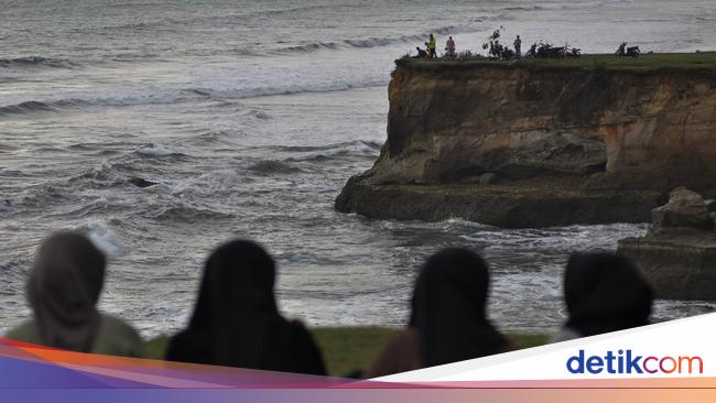 Pesona Wisata Pantai Nangai di Bengkulu Utara