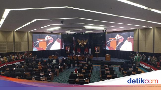 Heru Budi Absen Paripurna Pelantikan Anggota PAW DPRD DKI, Diwakili Sekda Heru Budi Absen Paripurna Pelantikan Anggota PAW DPRD DKI, Diwakili Sekda