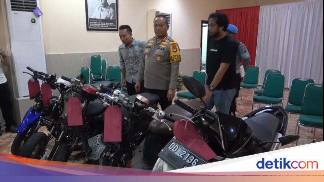 Pria Spesialis Curanmor di Makassar Ditangkap, 6 Motor Disita