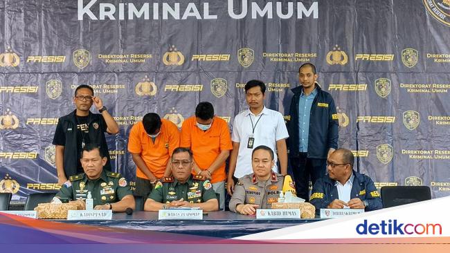 Sindikat Curanmor Libatkan Oknum TNI di Sidoarjo Raup Rp 400 Juta Sebulan Sindikat Curanmor Libatkan Oknum TNI di Sidoarjo Raup Rp 400 Juta Sebulan