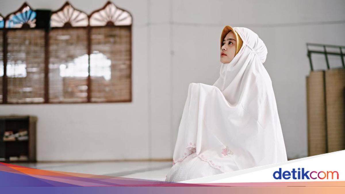 Doa setelah Sholat Hajat, Lengkap dengan Tata Cara dan Manfaatnya