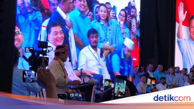 Kampanye Ditemani Raffi Ahmad, Prabowo Tak Ambil Pusing Diberi Nilai 11/100