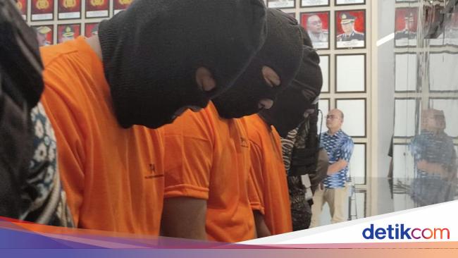 Jabar Hari Ini: ASN Gadungan Tipu Pengusaha Bandung Jabar Hari Ini: ASN Gadungan Tipu Pengusaha Bandung