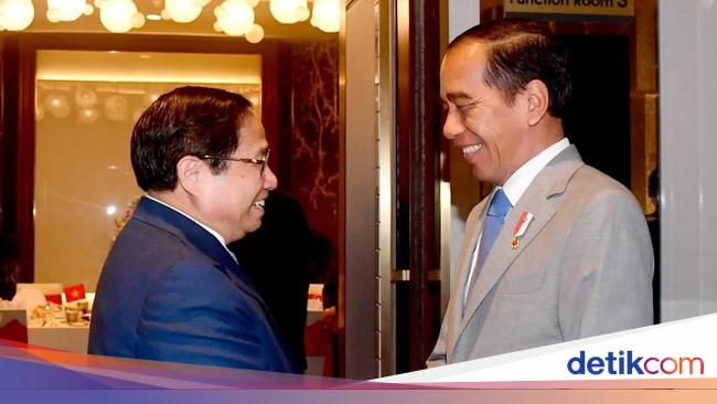 Jokowi Puji Sambutan Hangat Vietnam, Harap Hubungan dengan RI Makin Erat Jokowi Puji Sambutan Hangat Vietnam, Harap Hubungan dengan RI Makin Erat