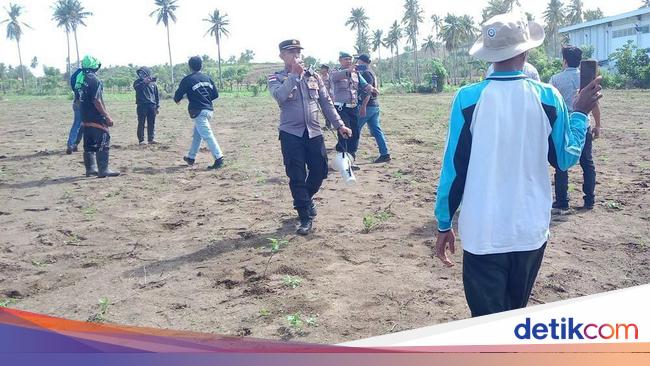 Bentrok Warga vs Perusahaan di Lombok Barat, 2 Orang Luka-luka Bentrok Warga vs Perusahaan di Lombok Barat, 2 Orang Luka-luka