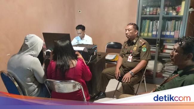 2 PSK MiChat asal Bekasi Terjaring Razia di Hotel Melati Pamekasan 2 PSK MiChat asal Bekasi Terjaring Razia di Hotel Melati Pamekasan