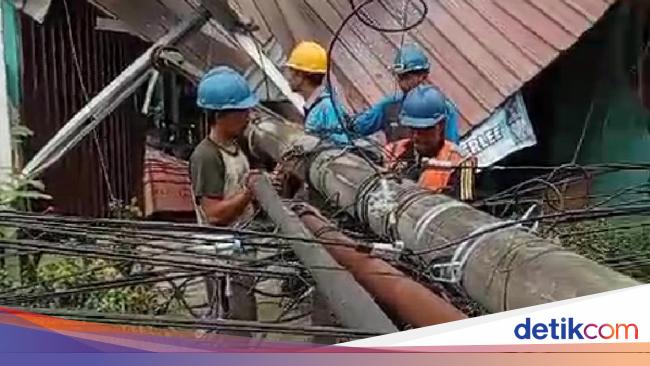 Innova Tabrak Tiang Listrik di Jambi, 11 Ribu Pelanggan Terimbas Pemadaman
