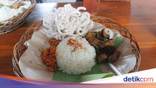 Madhang Kemringet, Kuliner Baru di Lamongan yang Pedasnya Bikin Keringatan