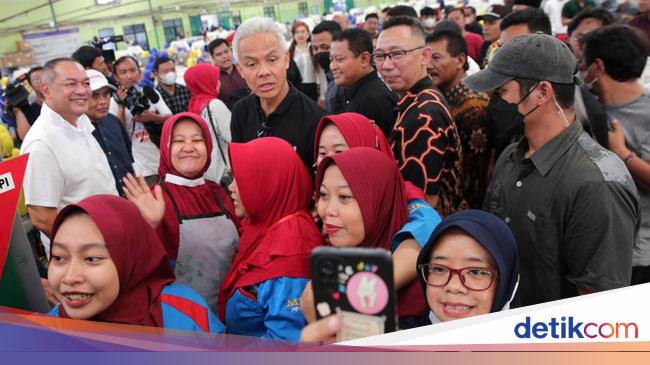 Ganjar Temui Buruh Perempuan di Kendal