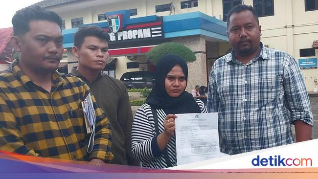 Keluarga Remaja Tewas Diduga Tertembak di Belawan Lapor ke Propam Keluarga Remaja Tewas Diduga Tertembak di Belawan Lapor ke Propam