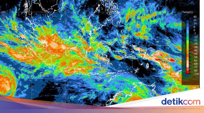 BMKG Peringatkan Cuaca Ekstrem di Wilayah Jawa dan Sangkapura Jatim