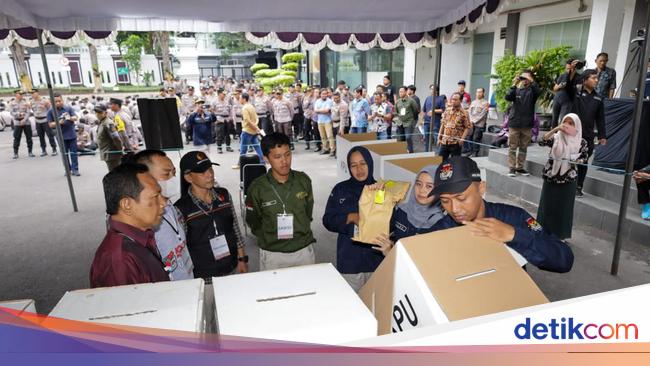 Polrestabes Surabaya Gelar Apel dan Simulasi Pengamanan TPS Pemilu 2024