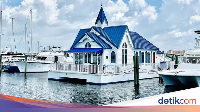 Nggak Setiap Hari Ada: 3 Foto Rumah Terapung yang Hanya Ada 2 di Dunia