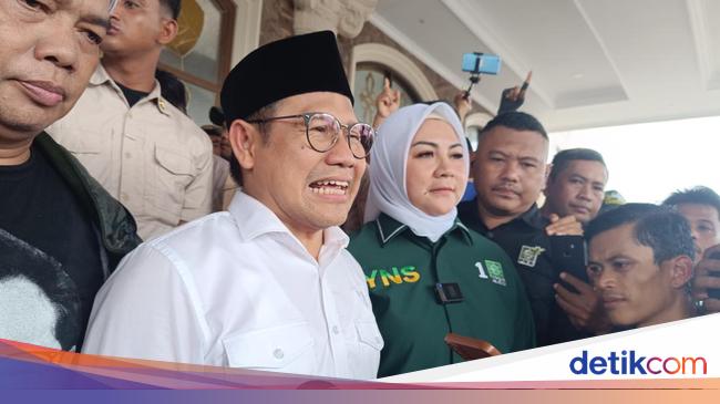 Cak Imin Balas TKN yang Sebut Tom Lembong Cuma Pandai Bikin Pidato Cak Imin Balas TKN yang Sebut Tom Lembong Cuma Pandai Bikin Pidato