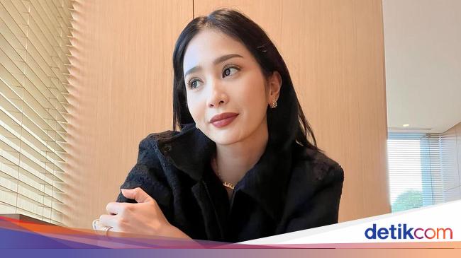 Gak Cuma Tertipu, Bunga Zainal Juga Diteror soal Investasi Bodong