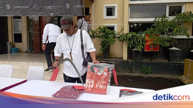 Tawuran Bercelurit di Palembang Motif Ingin Terkenal, 3 Remaja Diciduk ... Tawuran Bercelurit di Palembang Motif Ingin Terkenal, 3 Remaja Diciduk ...