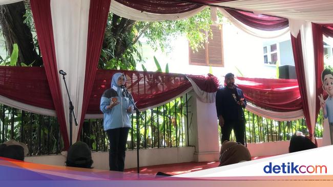 Relawan Persaudaraan 08 Deklarasi Dukung Prabowo-Gibran Menang Satu Putaran Relawan Persaudaraan 08 Deklarasi Dukung Prabowo-Gibran Menang Satu Putaran