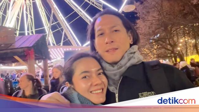 8 Potret Citra Anidya, DJ & Vokalis Band Pacar Chef Juna yang Beda 15 Tahun