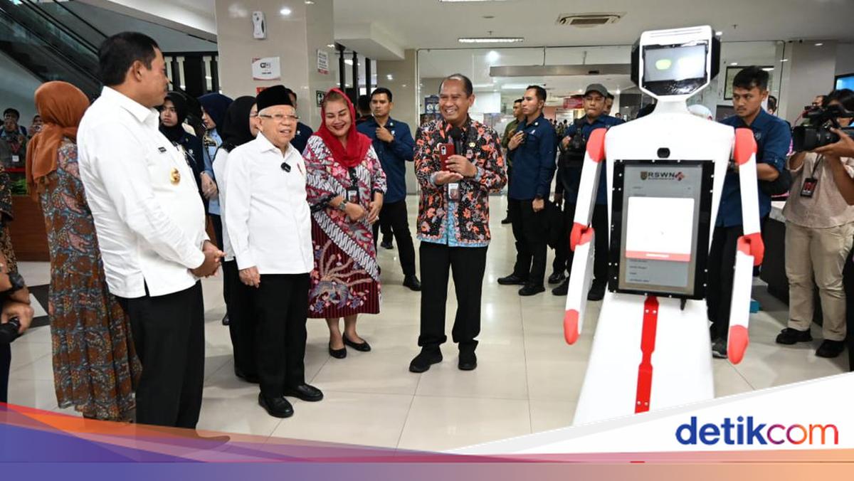 Ma'ruf Apresiasi Layanan RS Wongsonegoro Sudah Digital: Pakai Robot Pemandu