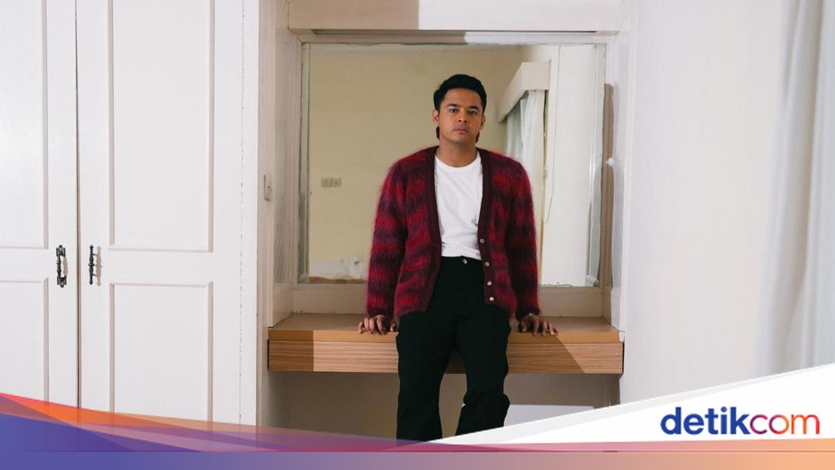 Makna Lagu Bergema Sampai Selamanya oleh Nadhif Basalamah