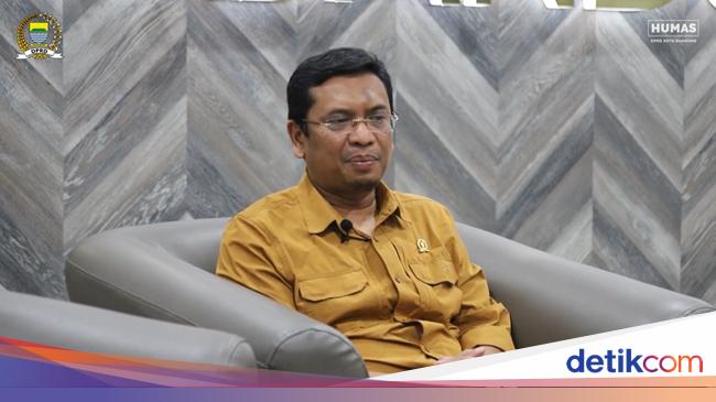 Ketua DPRD Dorong Pemkot Cari Akar Masalah Banjir di Kota Bandung