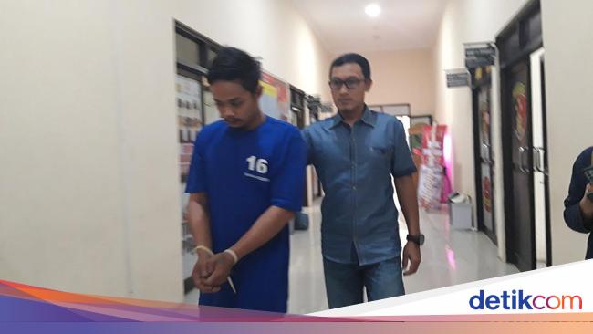 Tampang Ayah Tiri Penganiaya Balita hingga Tewas di Boyolali Tampang Ayah Tiri Penganiaya Balita hingga Tewas di Boyolali