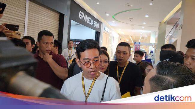 Gibran: Pak Ganjar Getol Pakai Produk Lokal, dari Jaketnya dan Sneakersnya