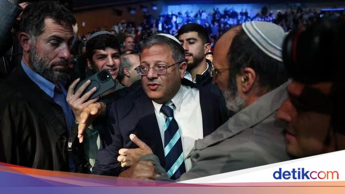 Menteri Garis Keras Israel Alami Kecelakaan Mobil