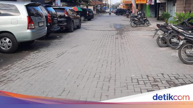 Jalan Pasar Pringgan yang Rusak Kini Sudah Mulus, Warga Gembira!