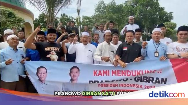 Pimpinan Ponpes di Tangerang dan Lebak Deklarasi Dukung Prabowo-Gibran Pimpinan Ponpes di Tangerang dan Lebak Deklarasi Dukung Prabowo-Gibran