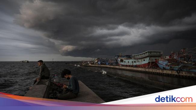 3 Jenis Awan Pertanda Cuaca Ekstrem, Mesti Tahu!