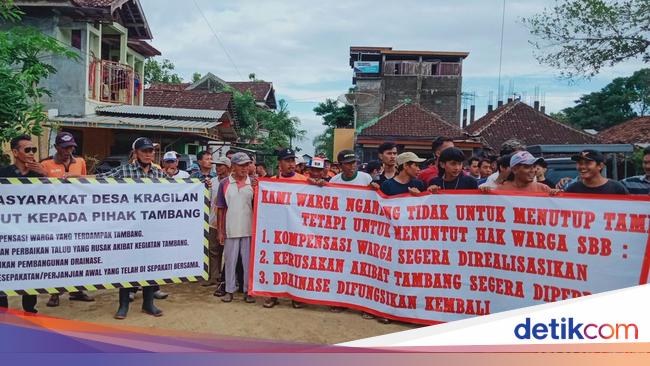 Warga Perbatasan Klaten-Gunungkidul Demo Tutup Tambang Uruk Tol