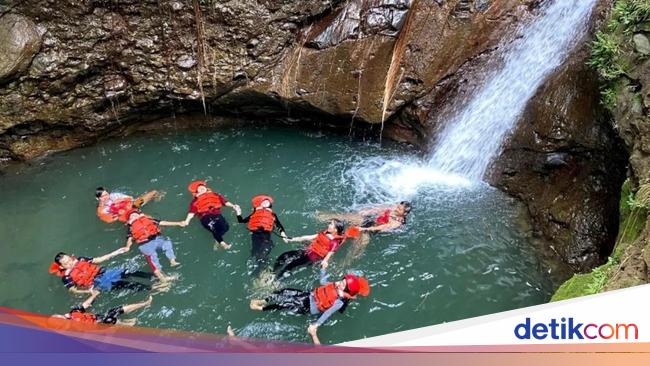 Wisata Curug Panganten Ciamis, Rute dan Harga Paket Body Rafting