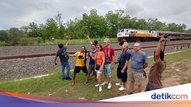 Kelok Mertan View yang Mulai Diburu Turis