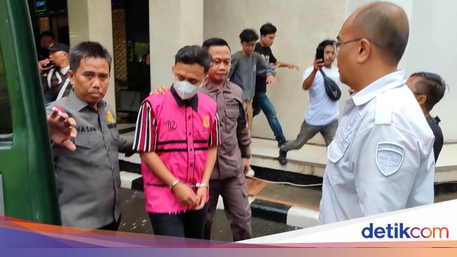 Kejati Banten Tahan Tersangka Pembobol Brankas Bank Rp 6,1 Miliar