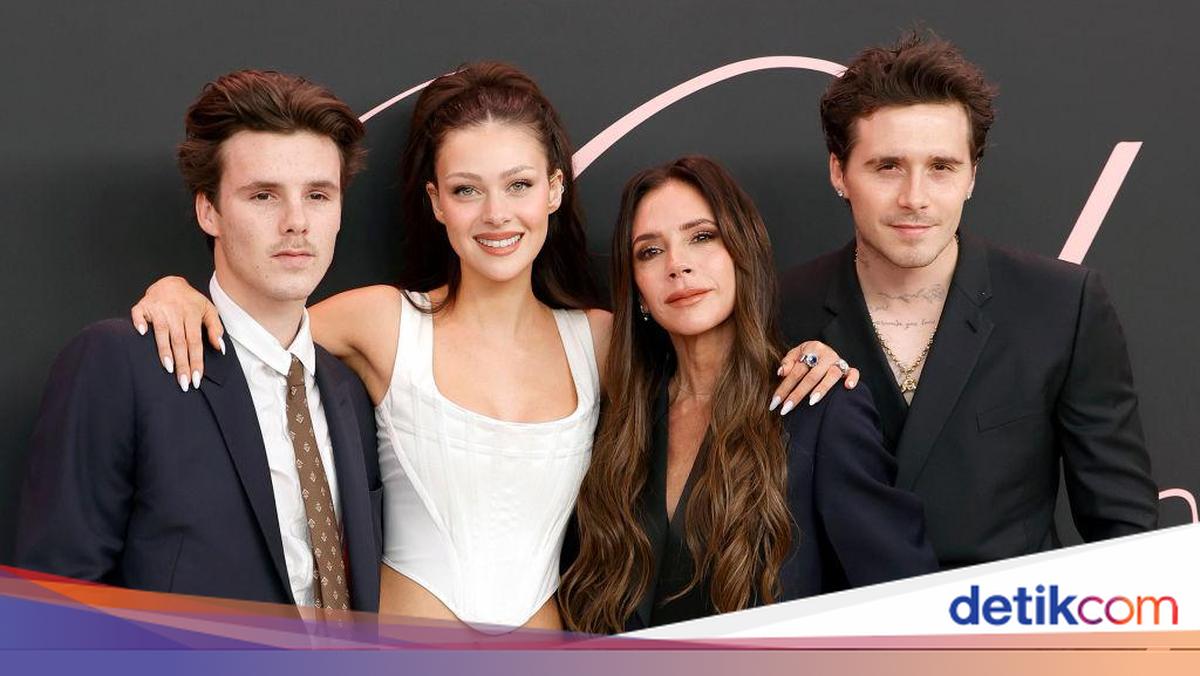 Victoria Beckham Dituduh Berdansa Tak Pantas Oleh Brooklyn, Begini ...