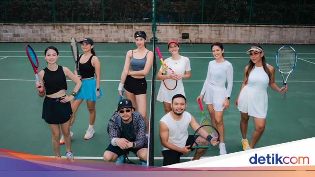 Cantik Maksimal, Gaya Pevita, Dian Sastro & Anya Geraldine Main Tenis Bareng