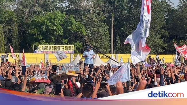 Tiba di Deli Serdang, Prabowo Langsung Joget Gemoy