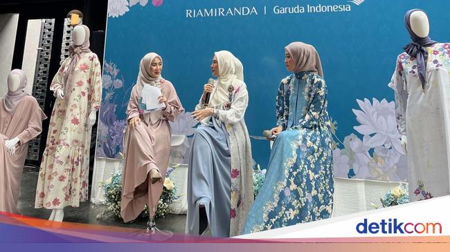 Ria Miranda Kolaborasi dengan Garuda Indonesia Rilis Koleksi Haji dan Umrah