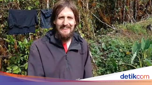 Pernyataan Lengkap Pilot Susi Air yang Sudah Setahun Disandera KKB